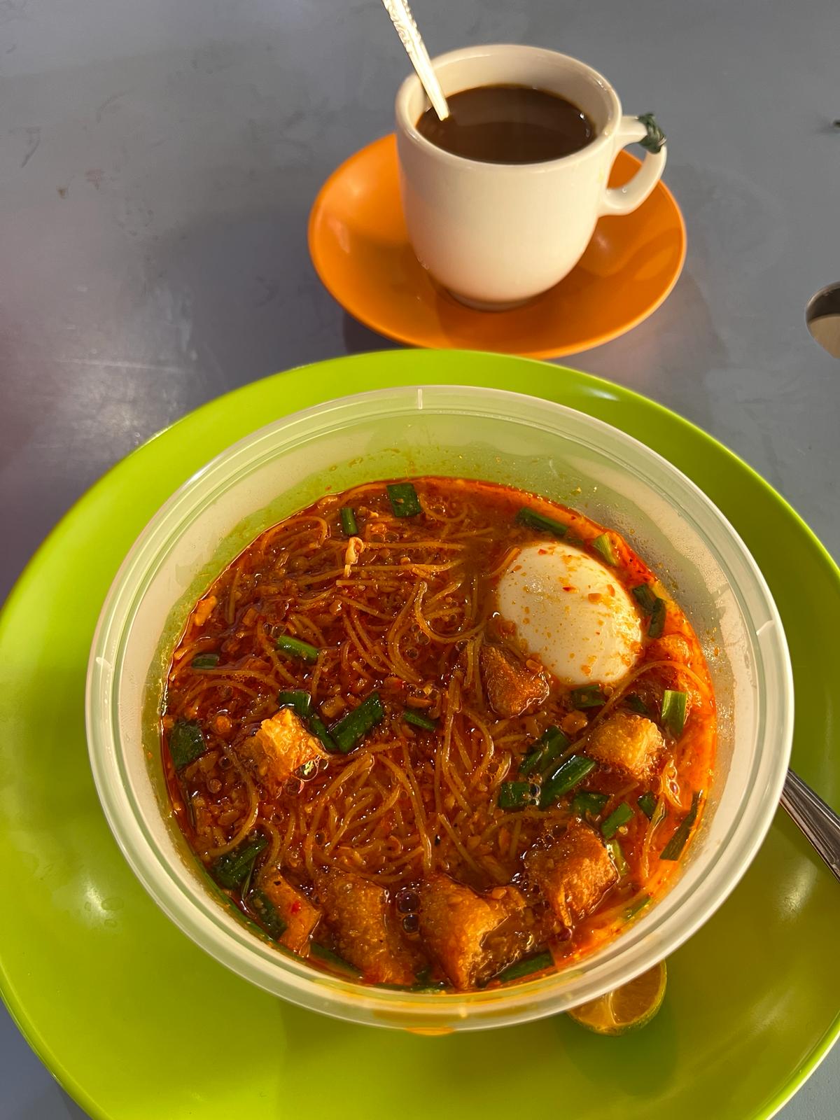 Images:Day 8 - Breakfast Assam Mee Siam